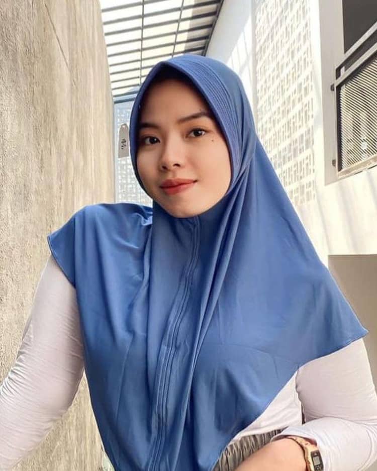 15 Rekomendasi Merek Jilbab Sport untuk Olahraga | Popmama.com